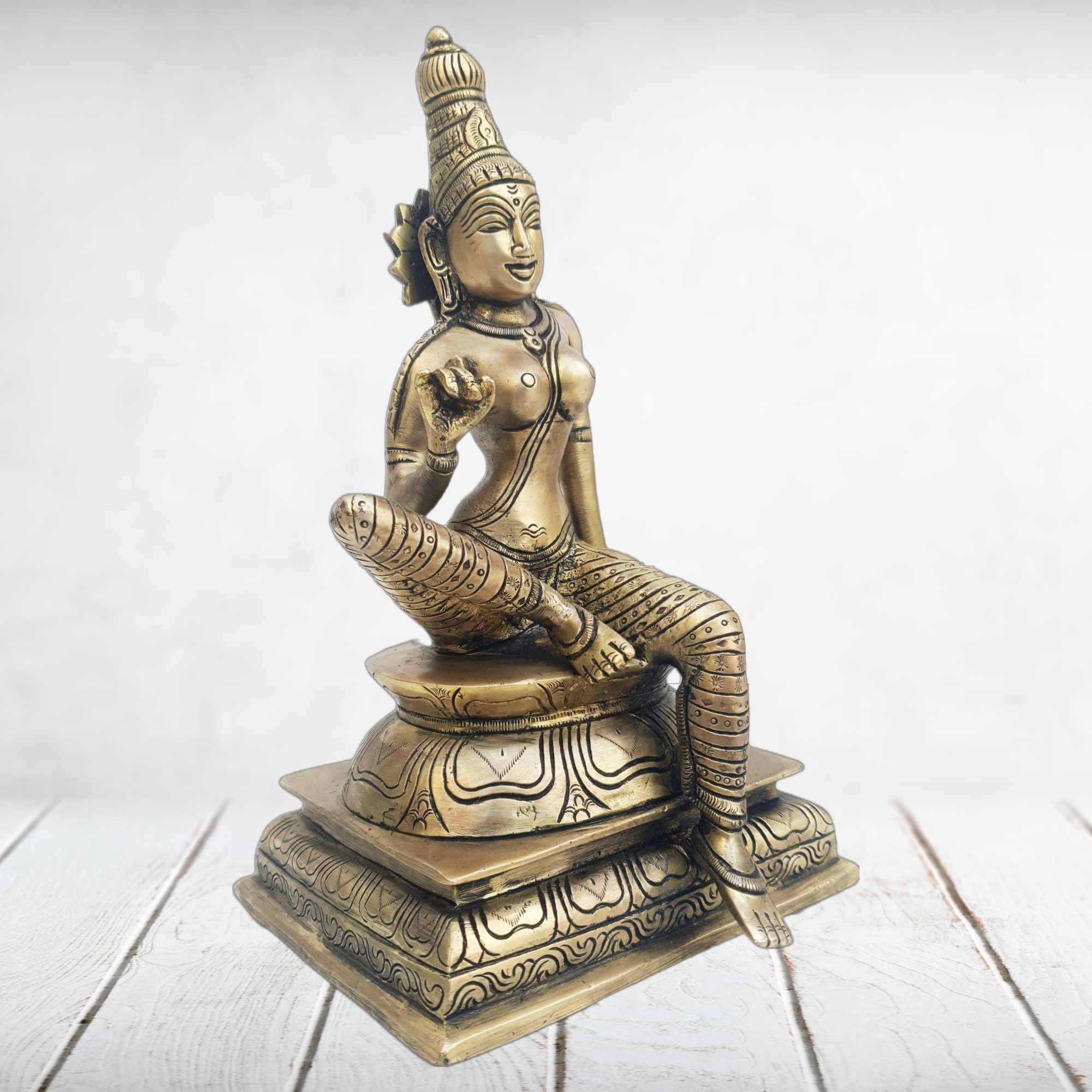 MohanJodero Brass Parvati Statue - Buy Indian Handicrafts Online I Handicrafts of India